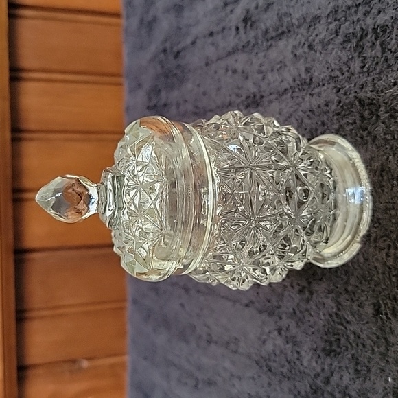 Avon | Accents | Vintage Avon Glass Daisy Buttons Lidded Jar | Poshmark